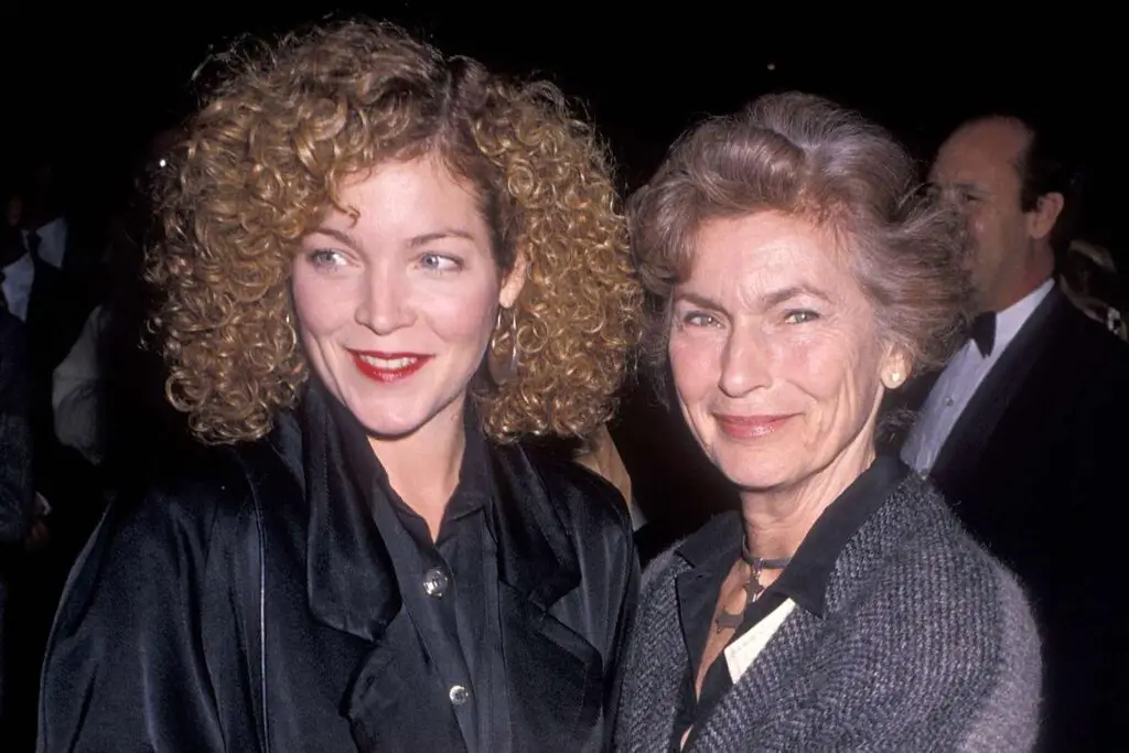 Amy Irving Mourns Her Mother, Priscilla Pointer, Actress of 'Carrie ...