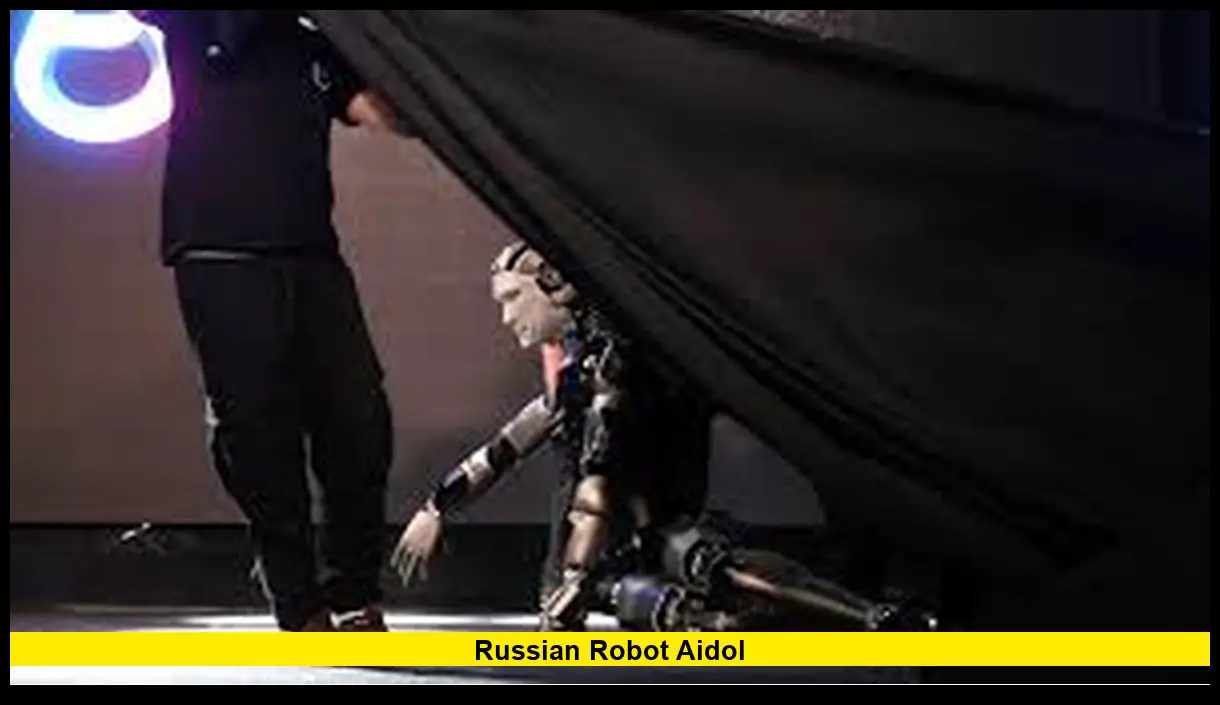 Russian Robot Aidol Makes a Dramatic and Highly Public Debut
